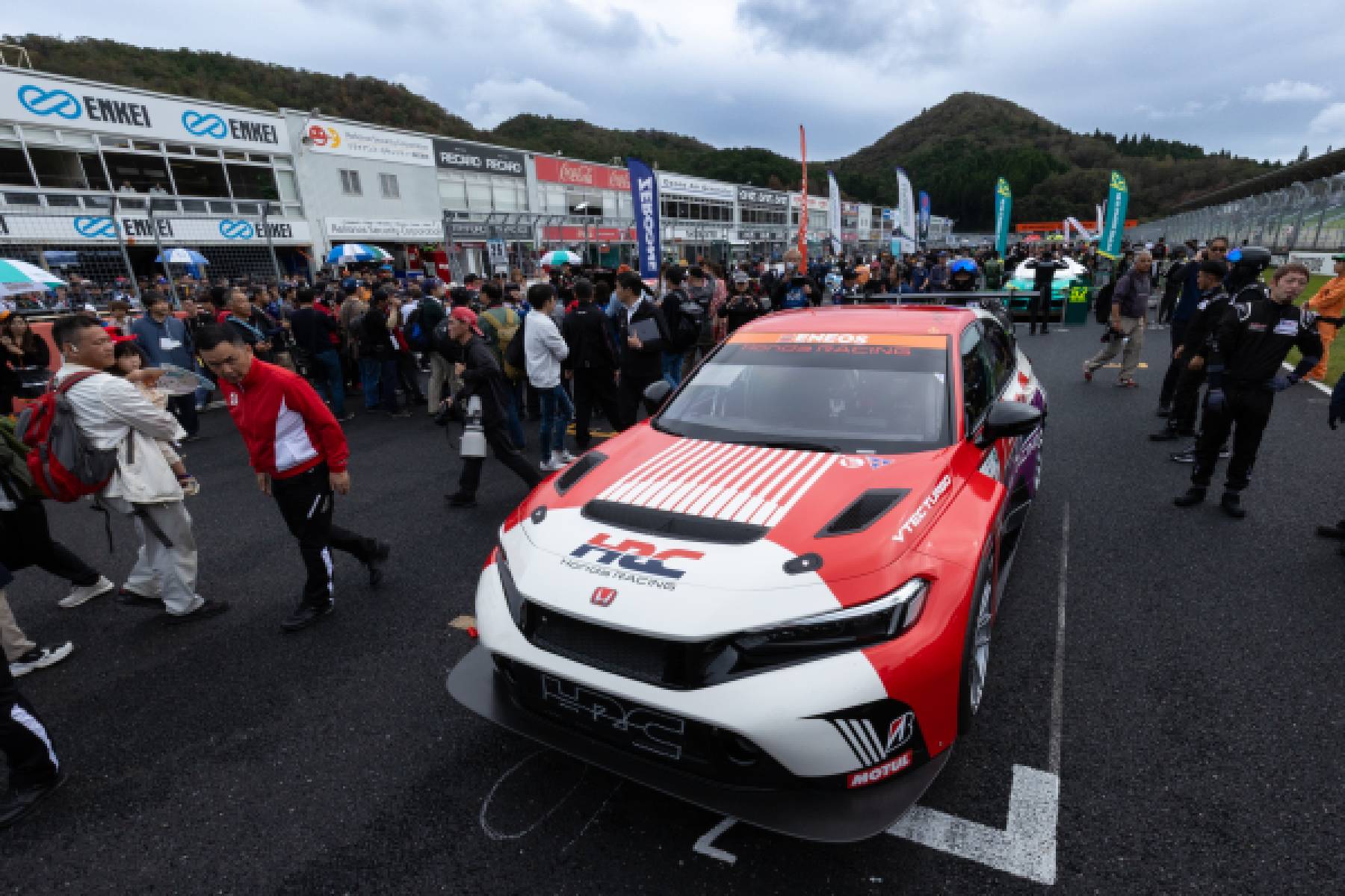 CIVIC TYPE R HRC Concept、クラス最多周回で完走 | Honda.Racing