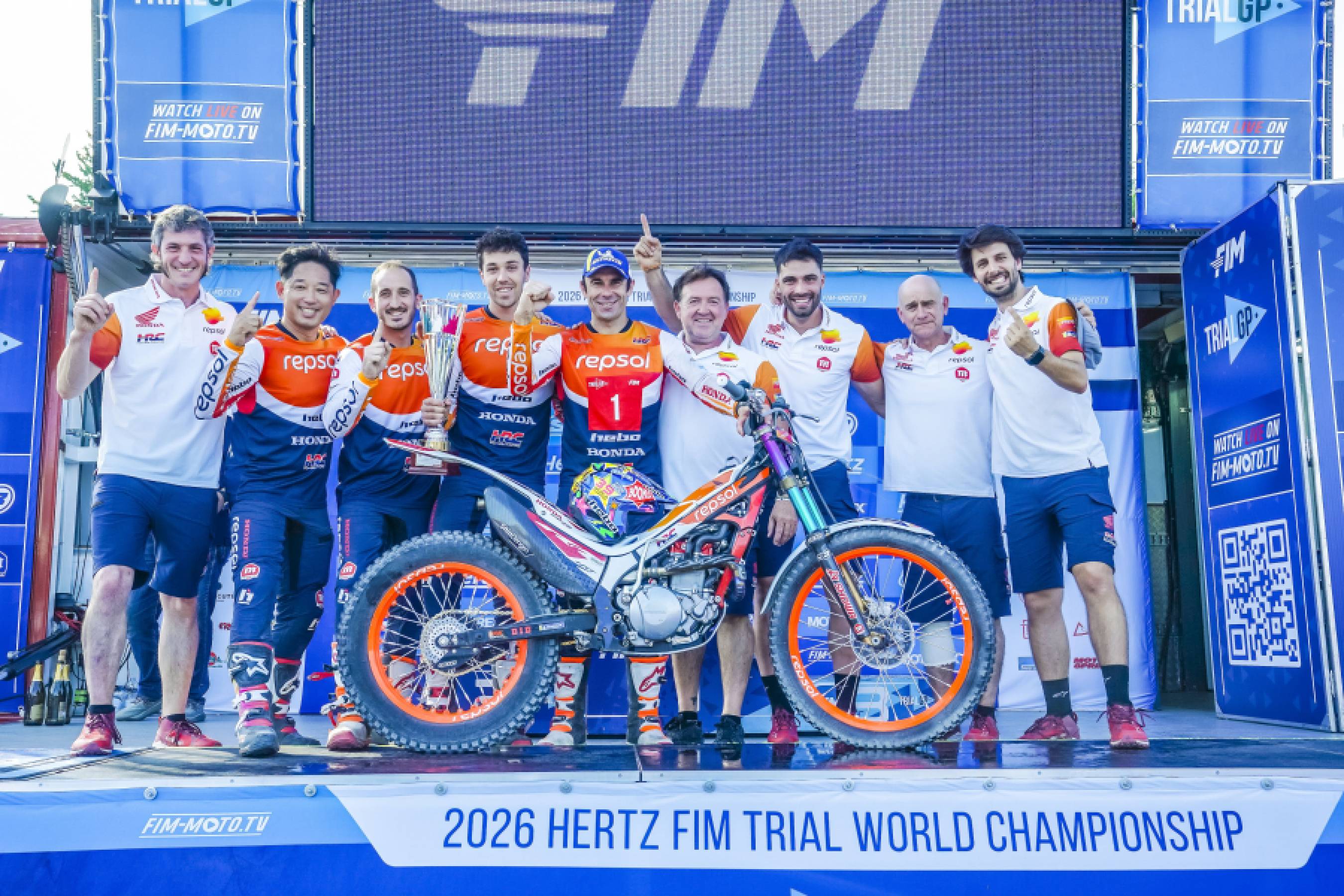 Bou takes pair of victories in Camerino | Repsol Honda HRC